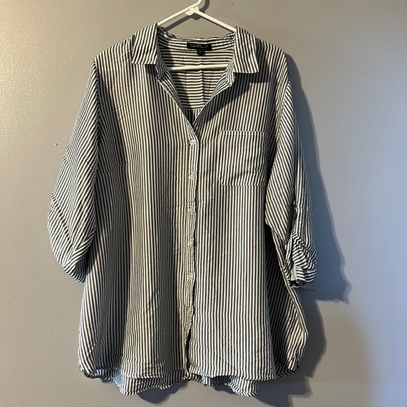 Velvet Heart | Tops | Velvet Heart 3x Gray White Striped Top | Poshmark